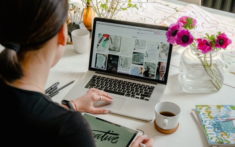 High-Resolution Photo Packs for Website Design – MoriiHub